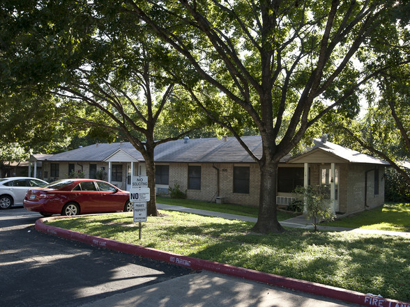 Austin, TX Low Income Housing - PublicHousing.com